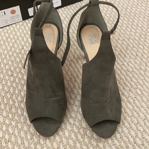 New York & Company | Shoes | Army Green Heels | Poshmark